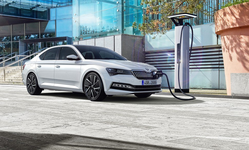 Skoda Superb III (facelift 2019) 1.5 TSI (150 Hp) DSG
